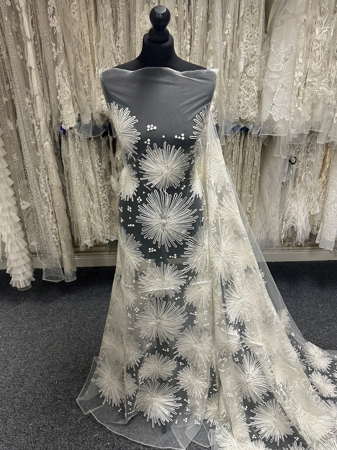 Bridal Lace : Wedding Dress - Bridal Fabrics