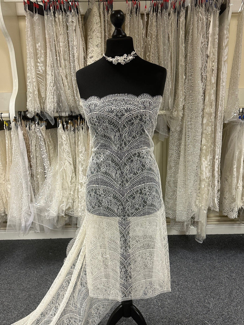 Chantilly Lace : French Lace - Bridal Fabrics