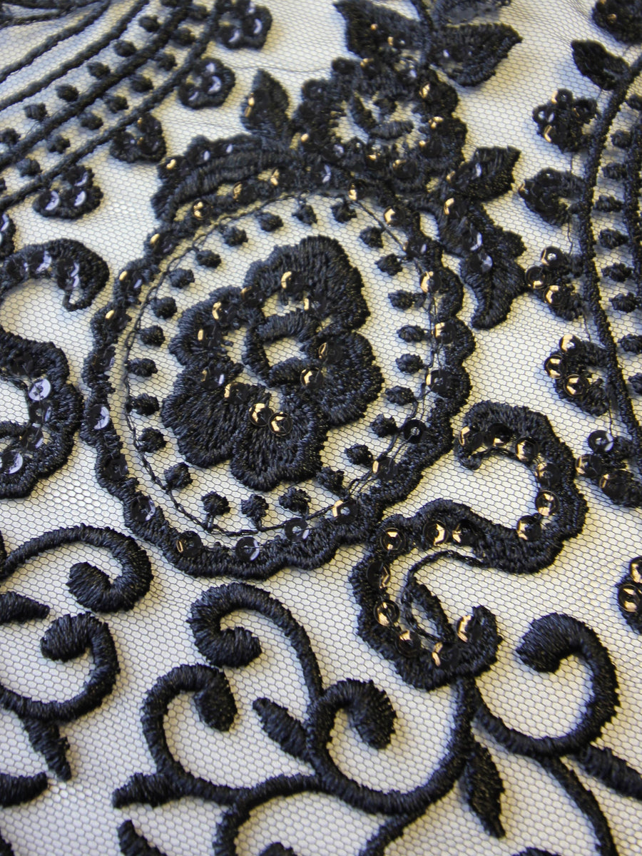 Black Lace : Formal Dresses - Bridal Fabrics